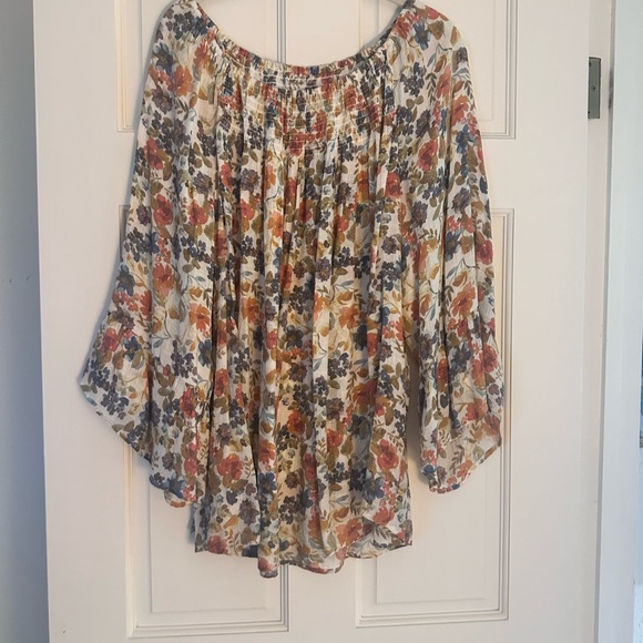 Zac & Rachel | Tops | Zac And Rachel Floral Scrunched Detailed Blouse ...